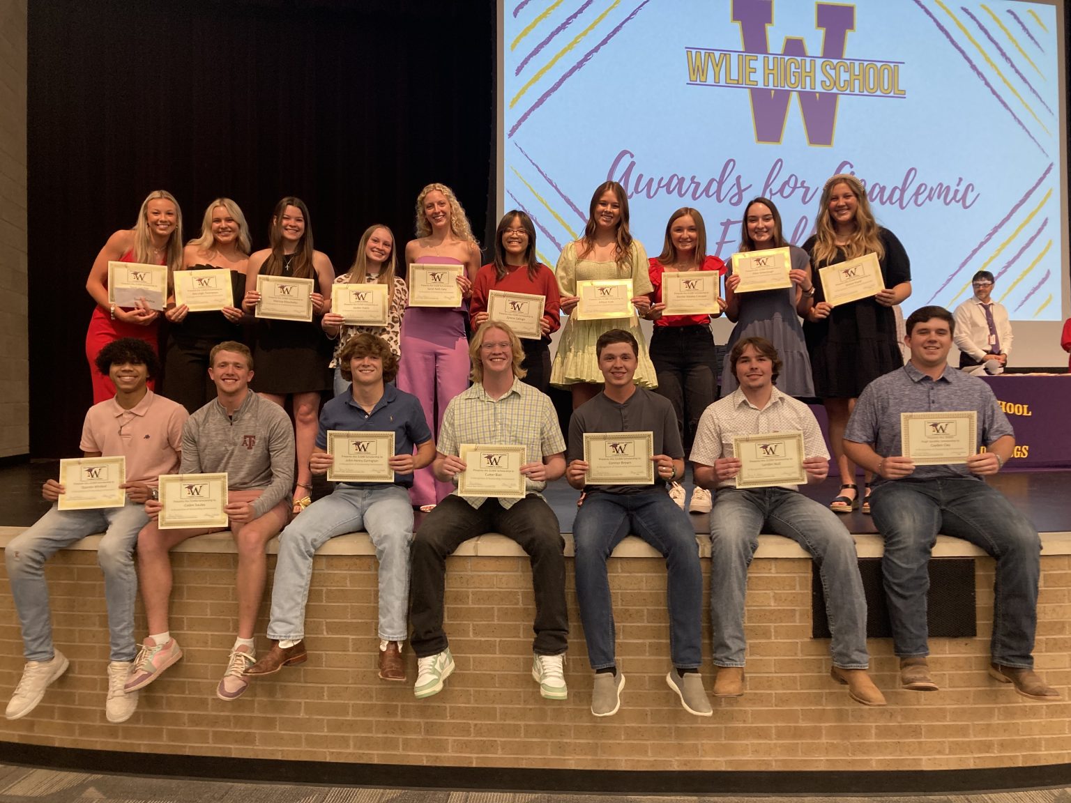 2023 Scholarship Recipients – Wylie Bulldogs